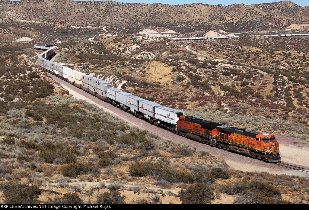 BNSF 7676